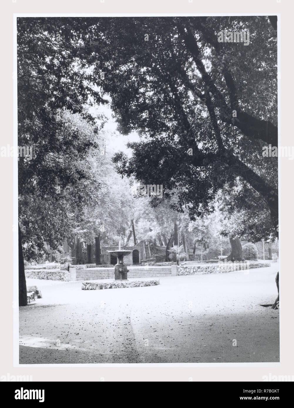 Albano laziale villa comunale hi-res stock photography and images - Alamy