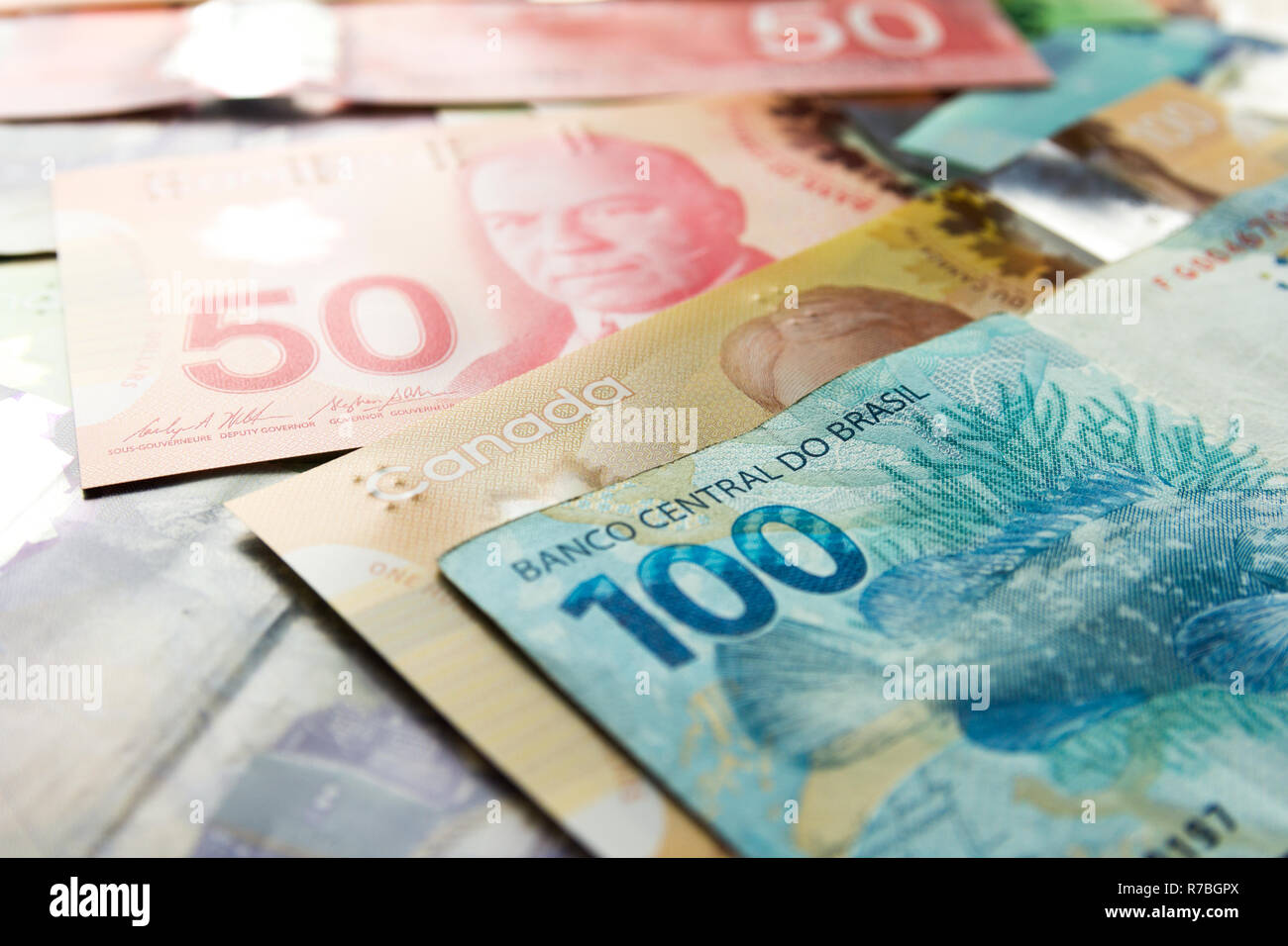 Currency Conversion Table High Resolution Stock Photography and Images ...