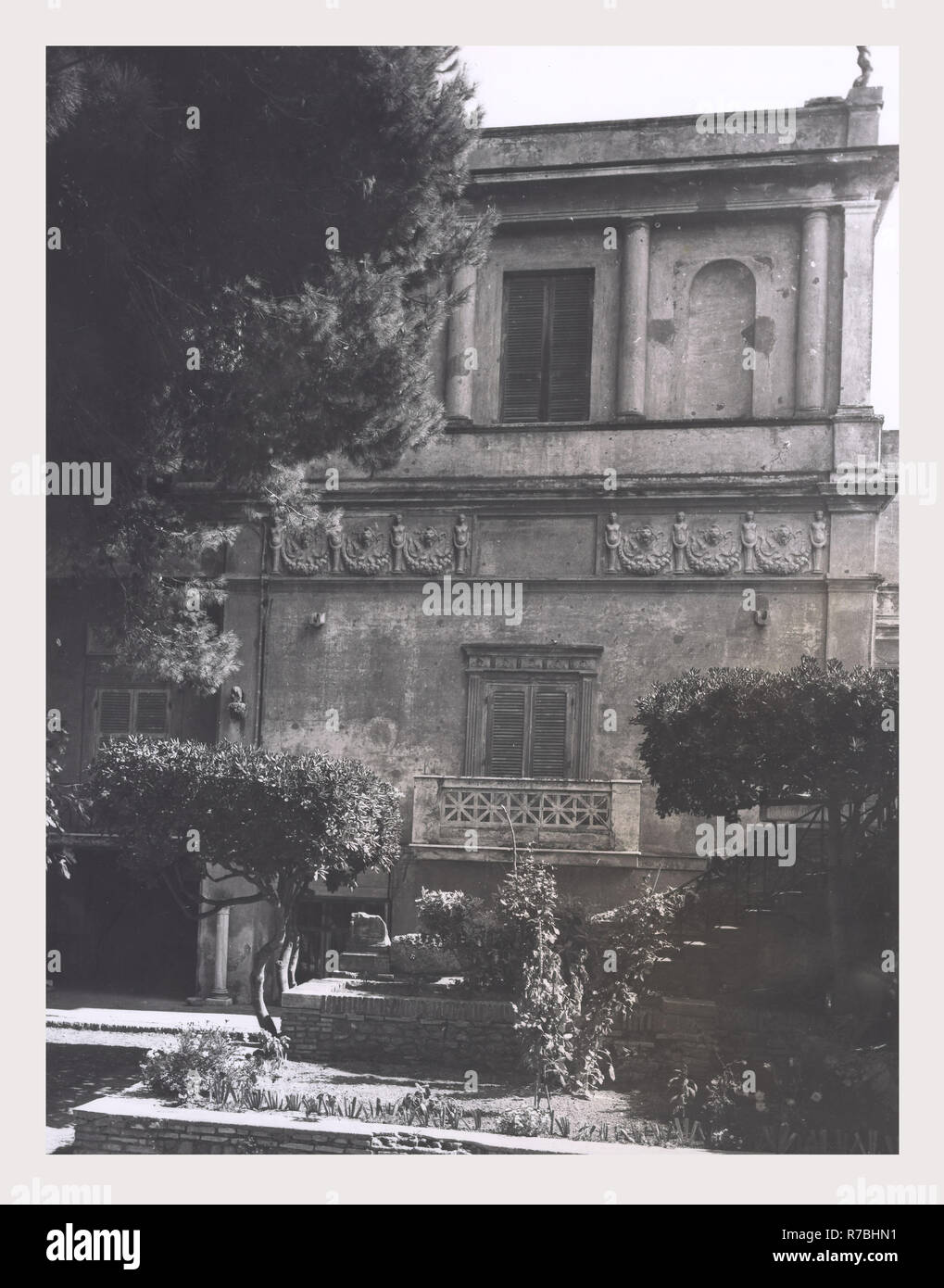 Anzio villa spigarelli hi-res stock photography and images - Alamy