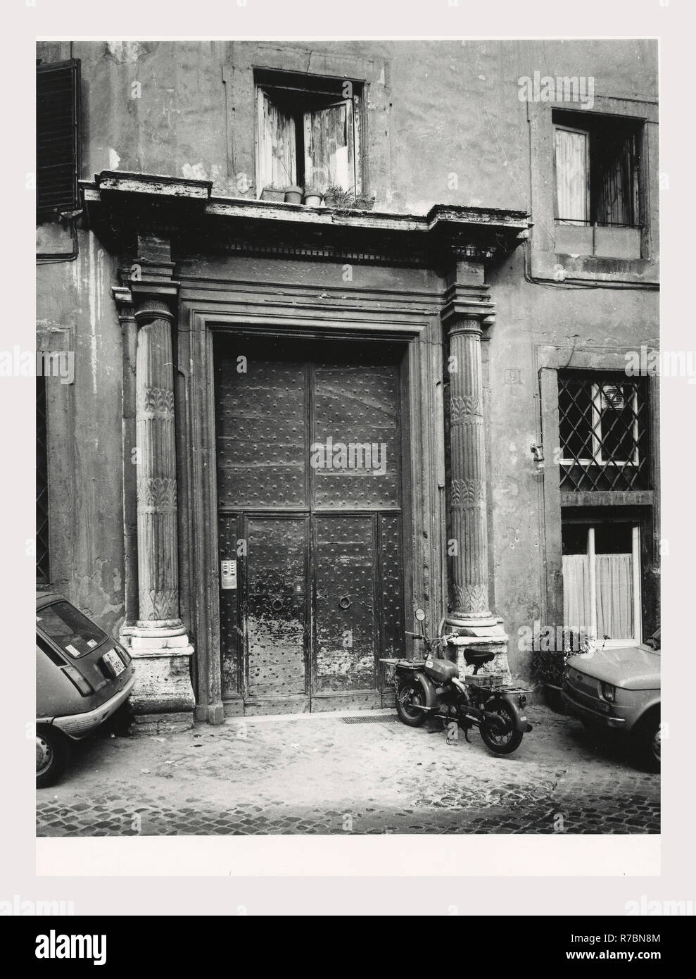 Via s girolomo della carita hi-res stock photography and images - Alamy