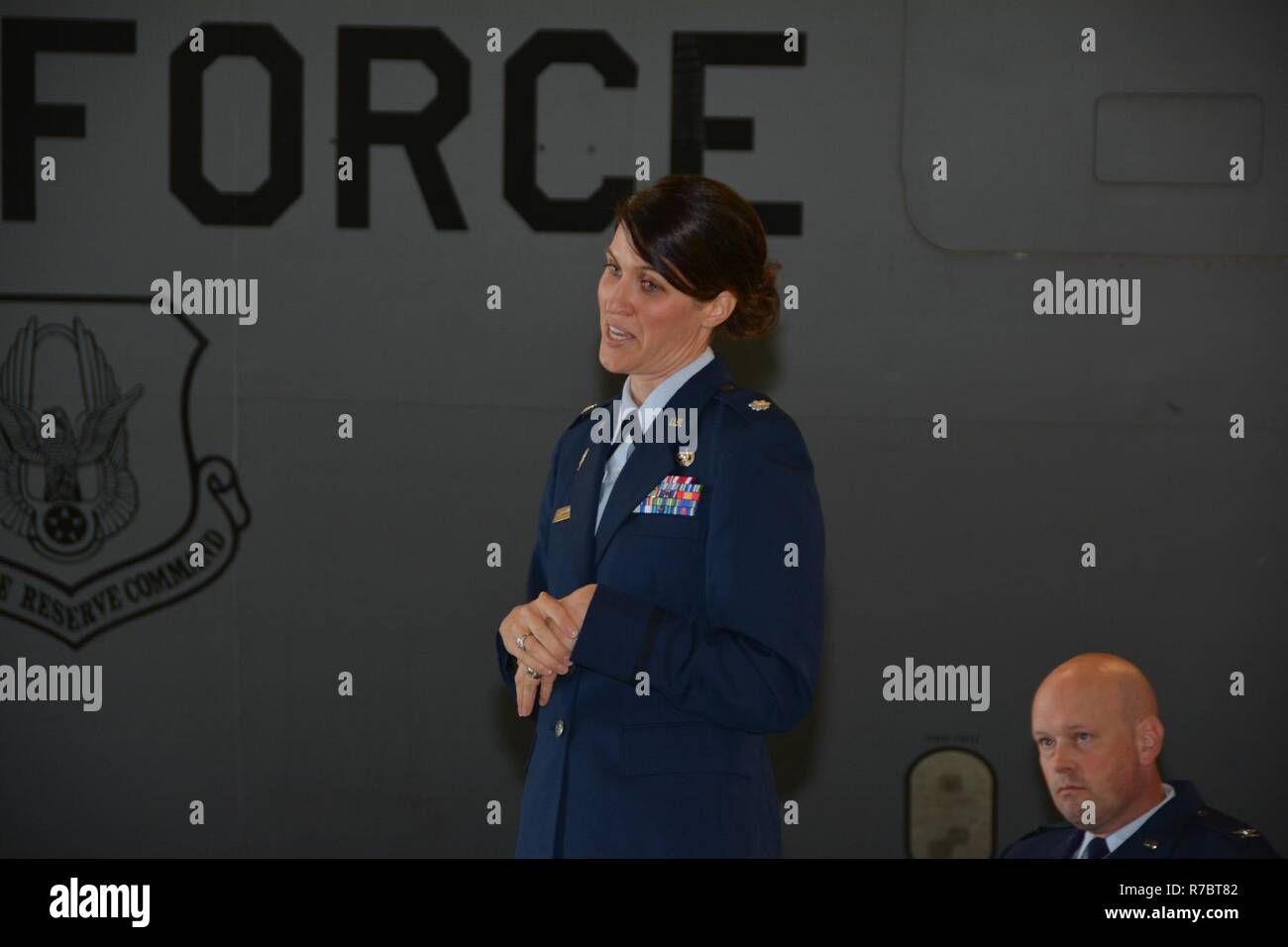 Lt col erin cook hi-res stock photography and images - Alamy