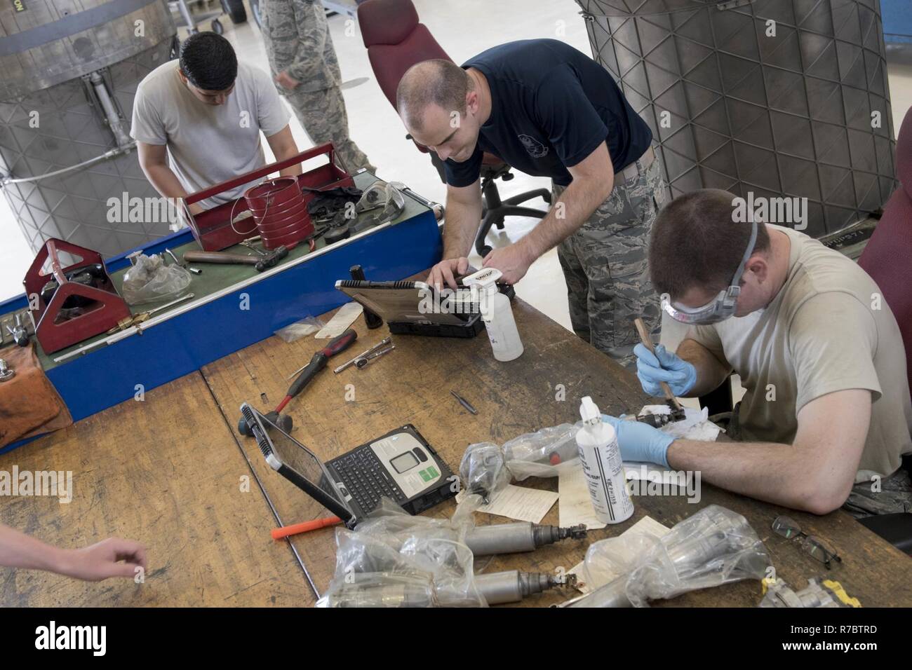 Jet engine test cell hi-res stock photography and images - Alamy