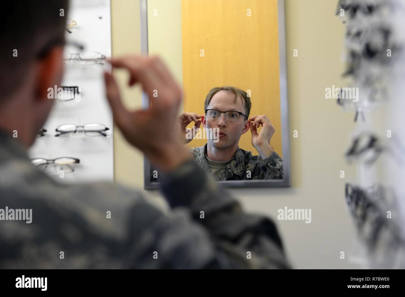 Military issue glasses hi-res stock photography and images - Alamy