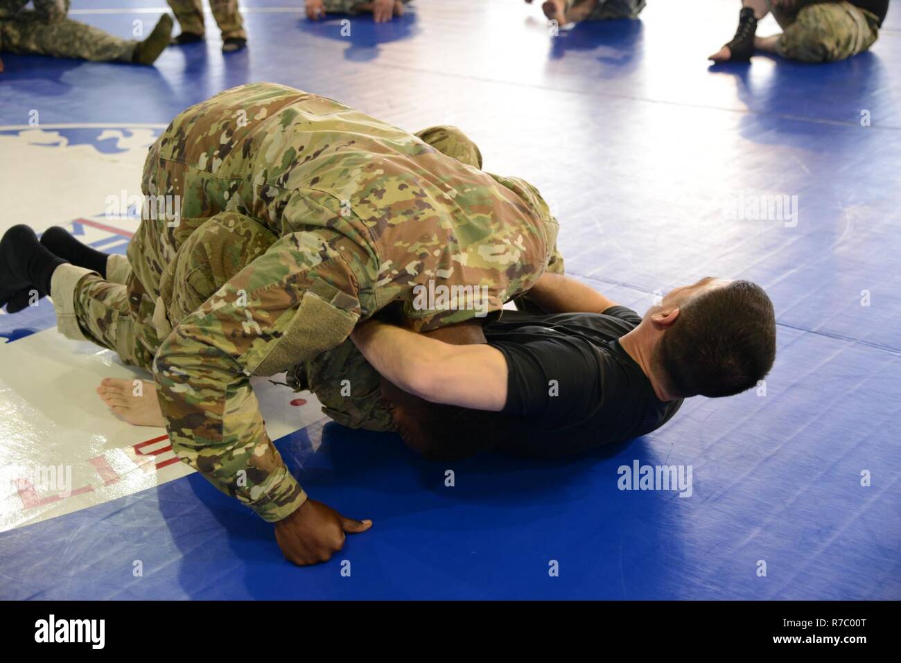 In A Headlock Stock Photos & In A Headlock Stock Images - Alamy