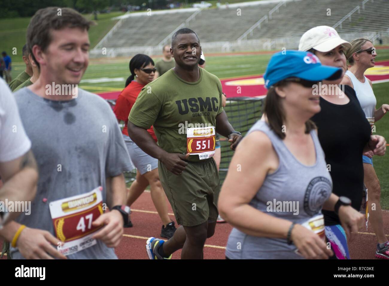 Marine corp marathon hi-res stock photography and images - Alamy