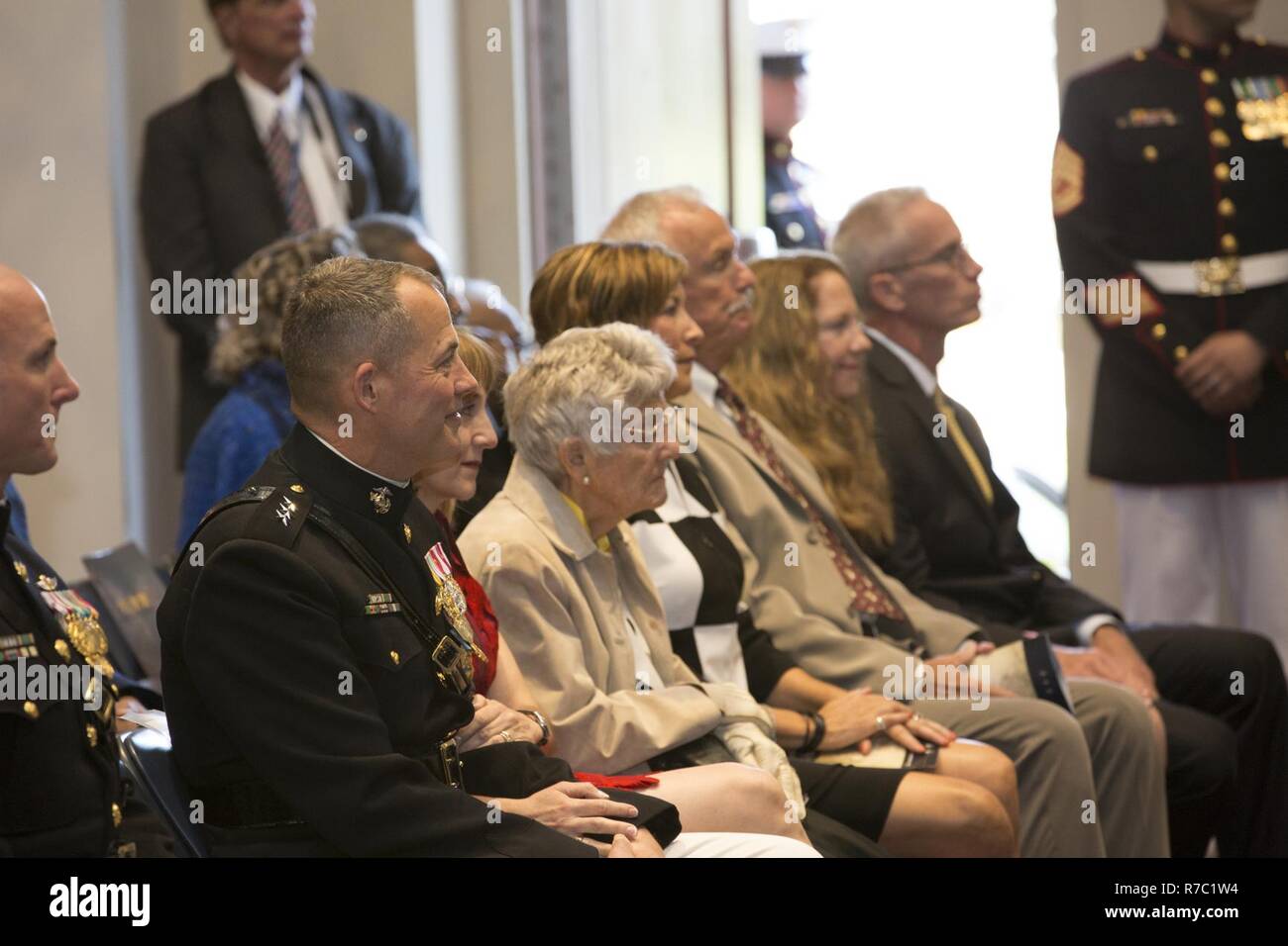 Lt gen robert r ruark hi-res stock photography and images - Alamy