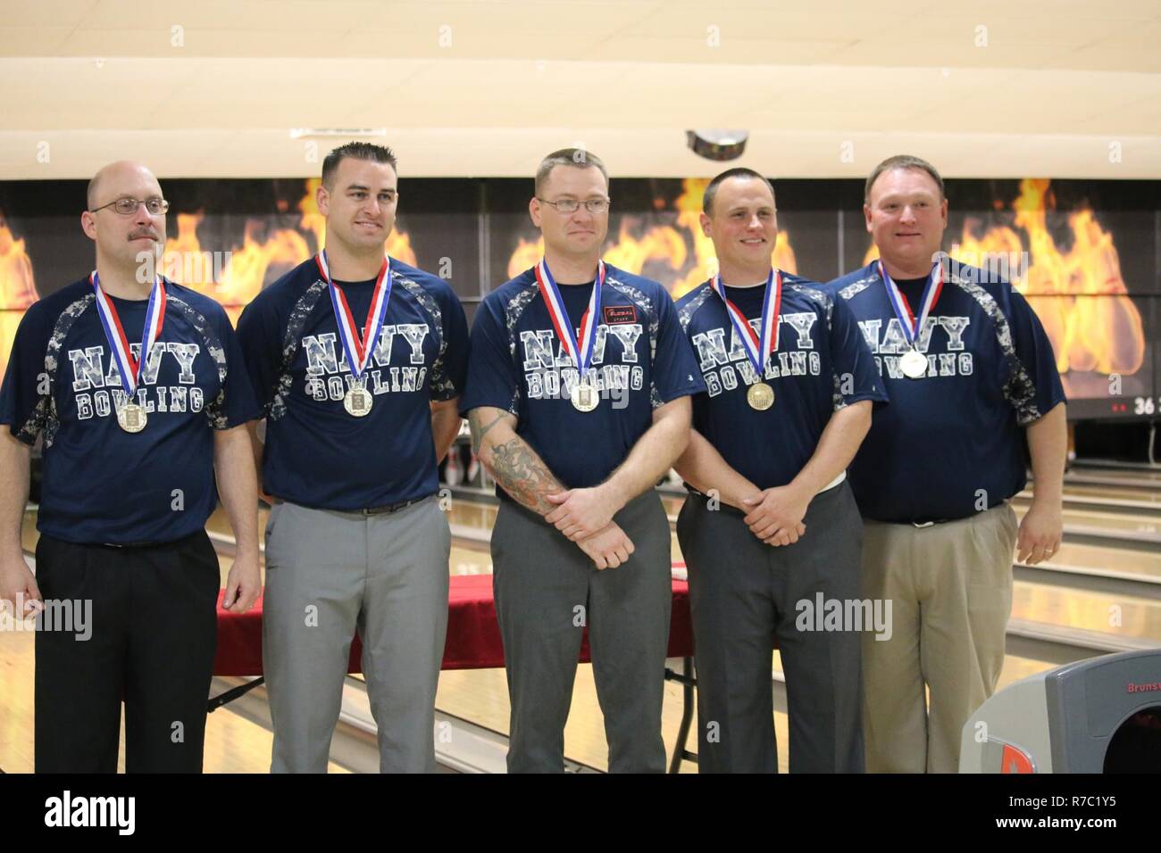 Marine corps bowling team hi-res stock photography and images - Alamy
