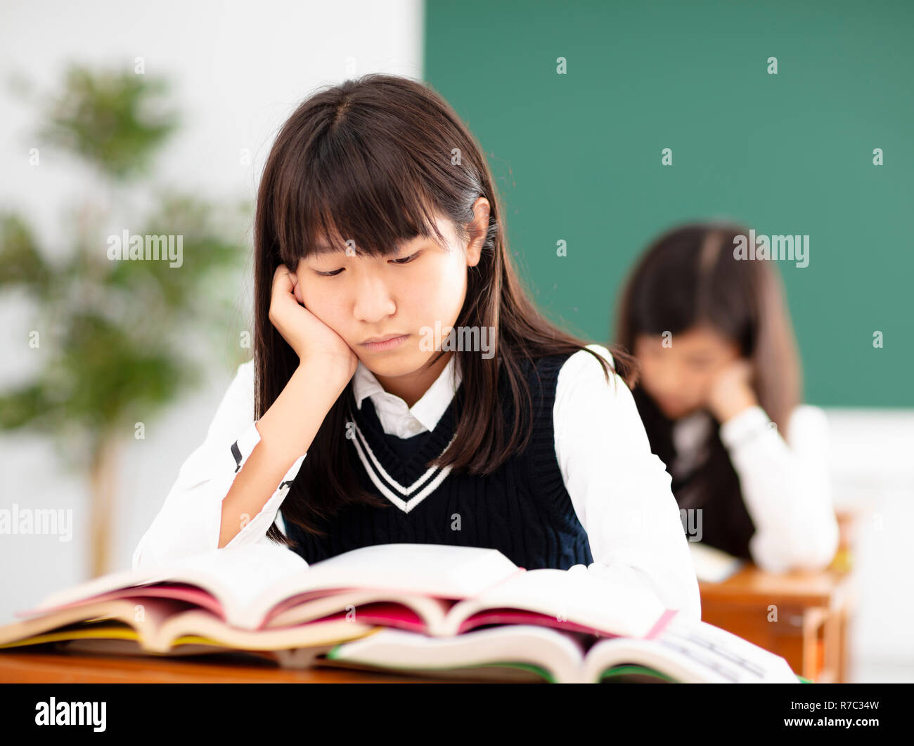 Bored teenager classroom hi-res stock photography and images - Alamy