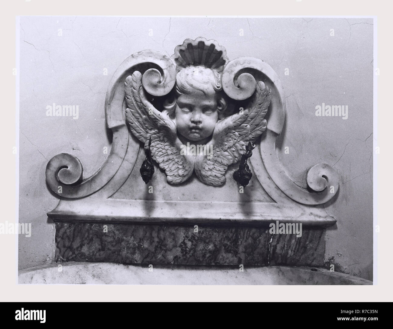 Measures 80 meters hi-res stock photography and images - Alamy