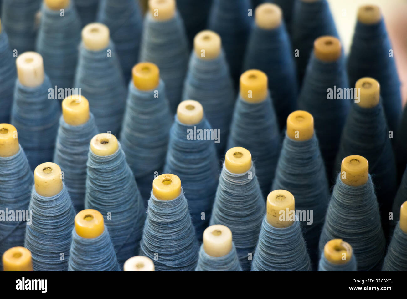 Closed up sewing machine hi-res stock photography and images - Alamy