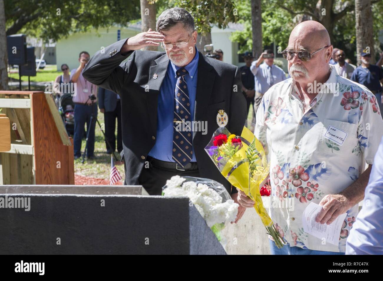 30 uss stark memorial hi-res stock photography and images - Alamy