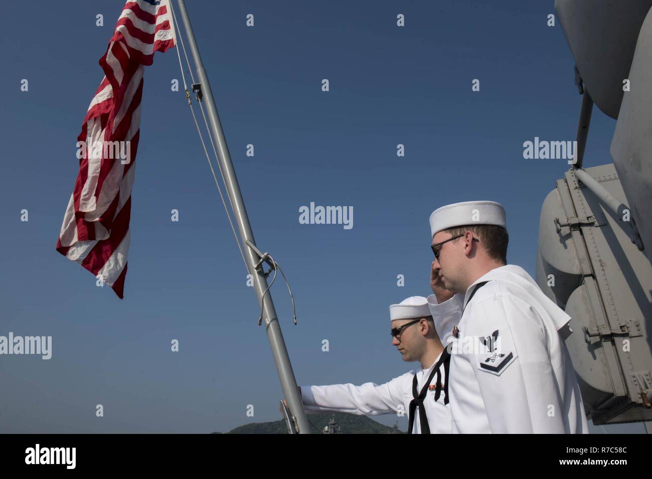 Uss allen pearl harbor hi-res stock photography and images - Alamy