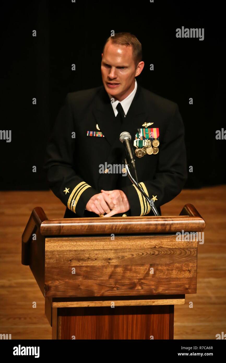 CHATTANOOGA, Tenn. (May 5, 2017) Lt. Cmdr. Timothy R. White, the ...