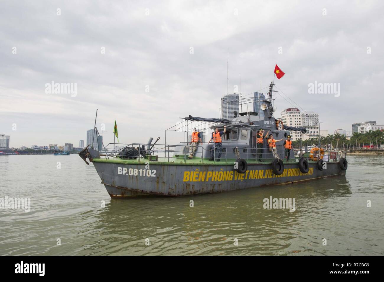DA NANG, Vietnam (May 13, 2017) U.S. military and Vietnamese border ...