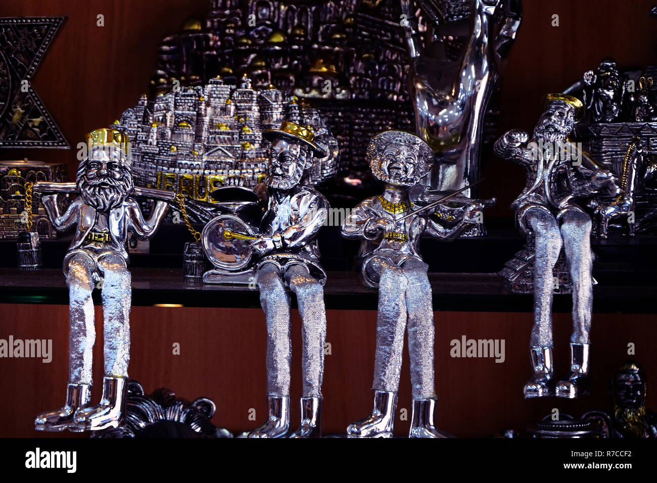 Figurines - toys Jews. Silver and gold souvenirs on the market in ...