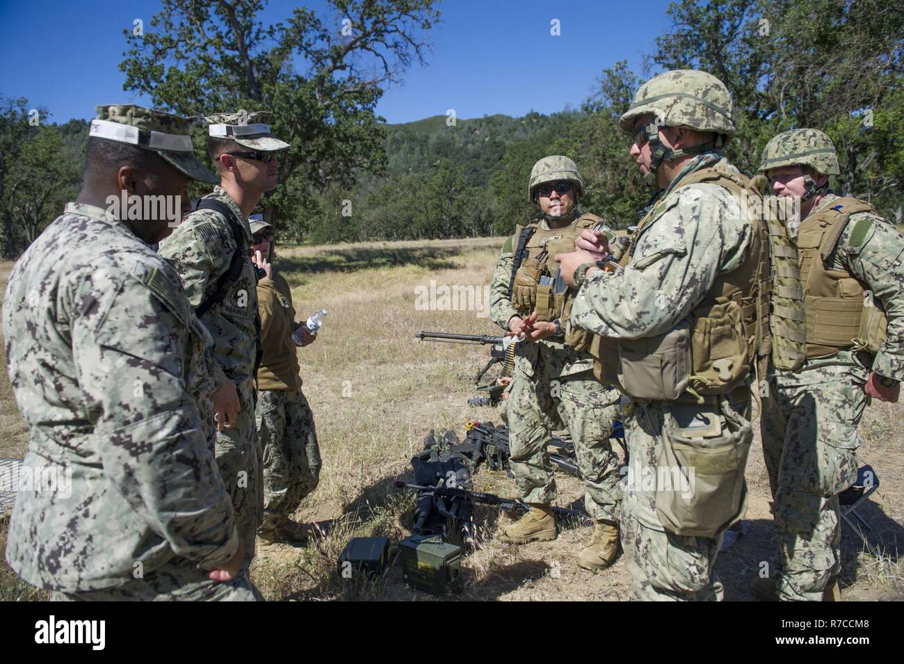 Entry control point ecp hi-res stock photography and images - Alamy