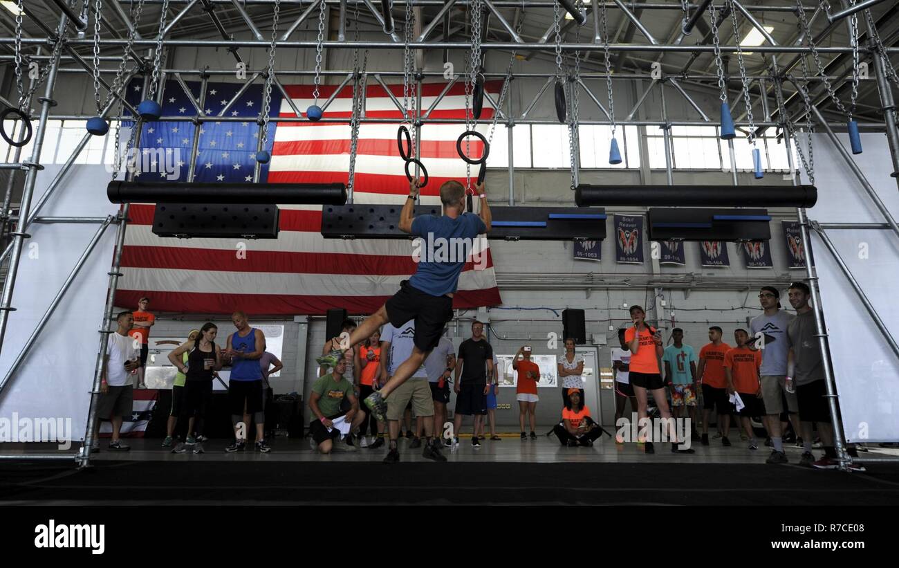 Show rigs hi-res stock photography and images - Alamy