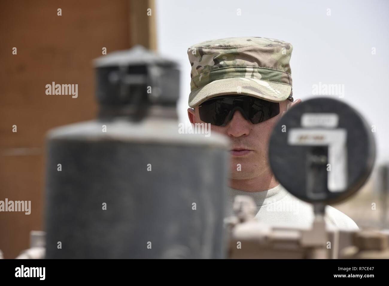 Staff Sgt. Kevin Gordon, 407th Expeditionary Logistic Readiness ...