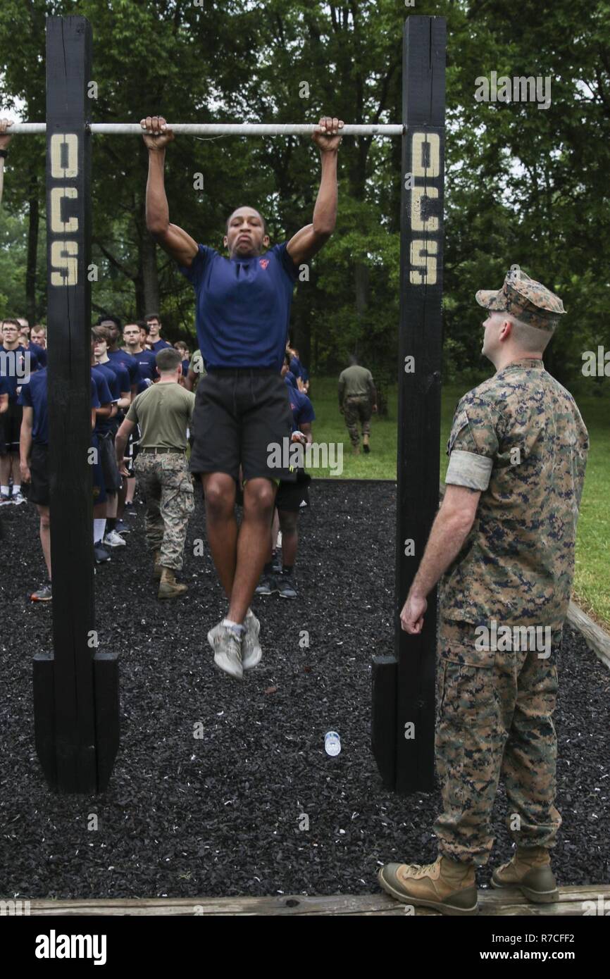 A Future Marine performs pull-ups during a shipper’s validation in ...