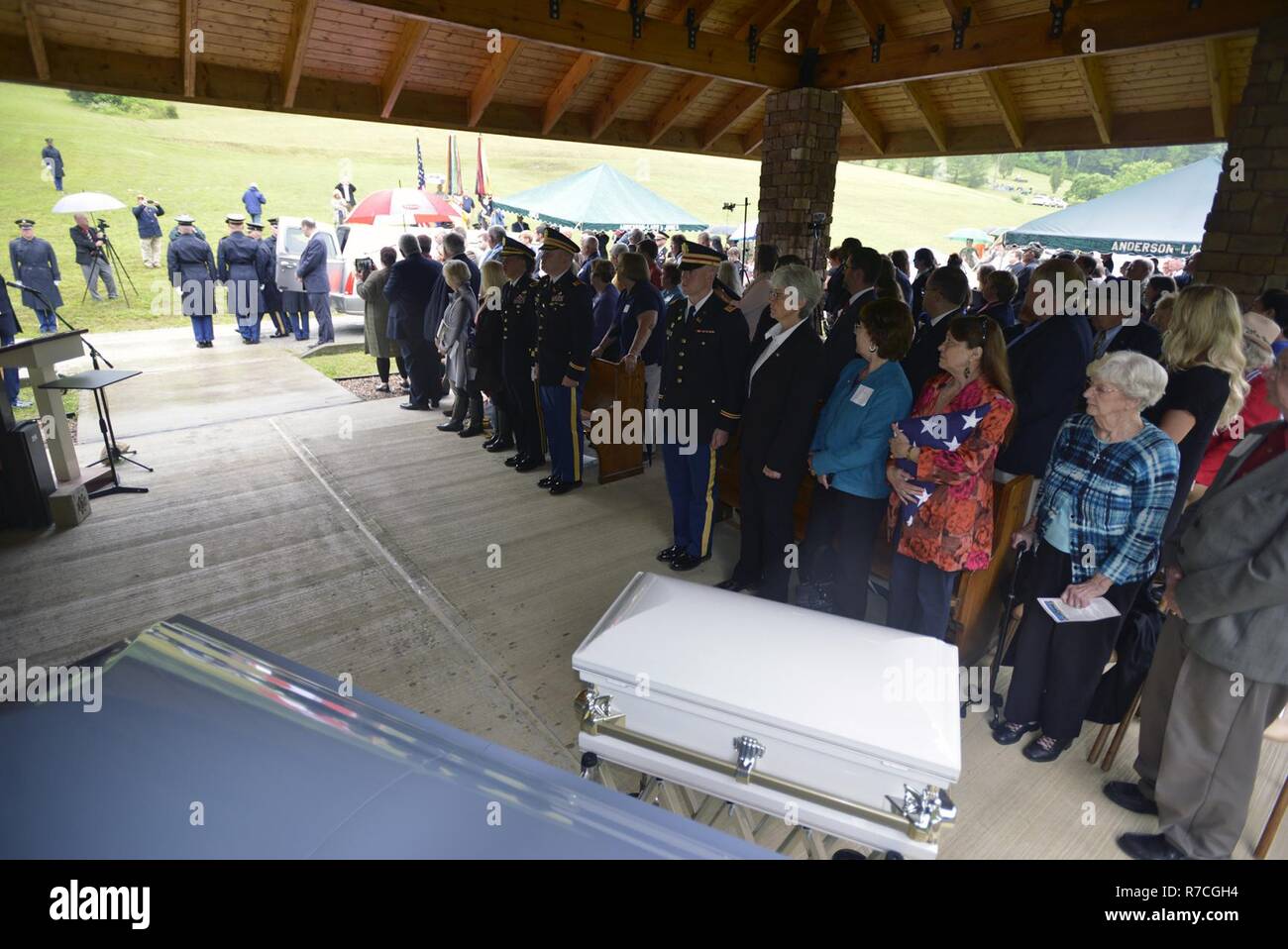 Soldiers from the 3rd Infantry Regiment "The Old Guard" render military ...