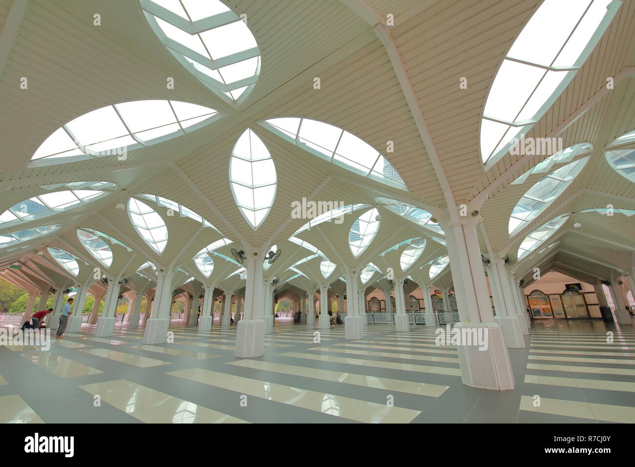 Masjid Say Skakirin mosque in Kuala Lumpur Malaysia Stock Photo - Alamy