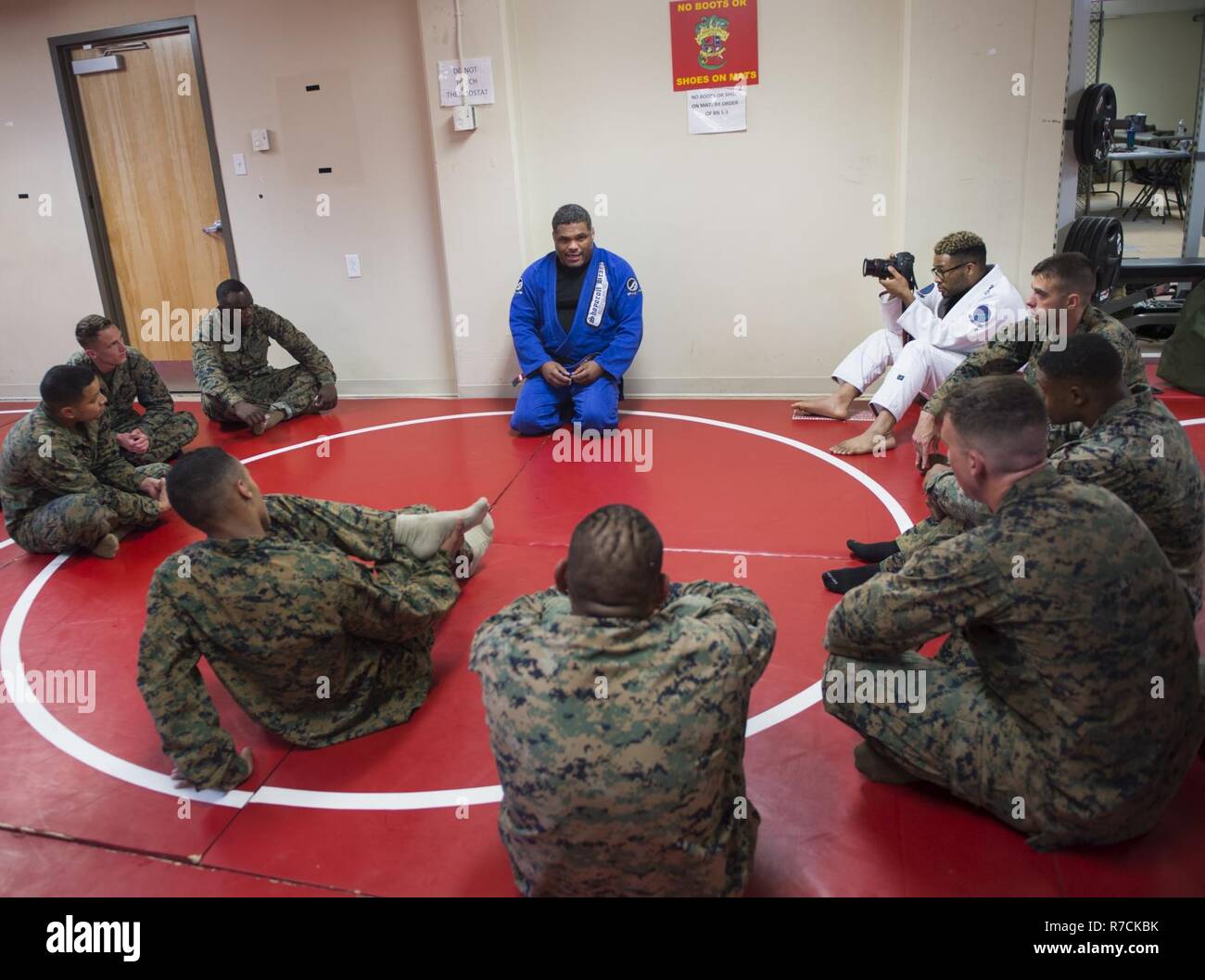 An Instructor speaks with U.S. Marines during a Martial Arts ...