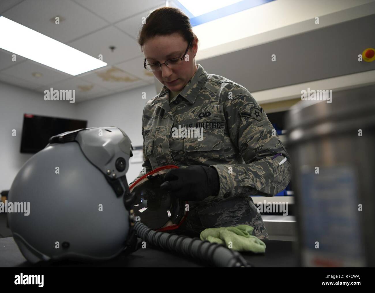 104th operations support flight hi-res stock photography and images - Alamy