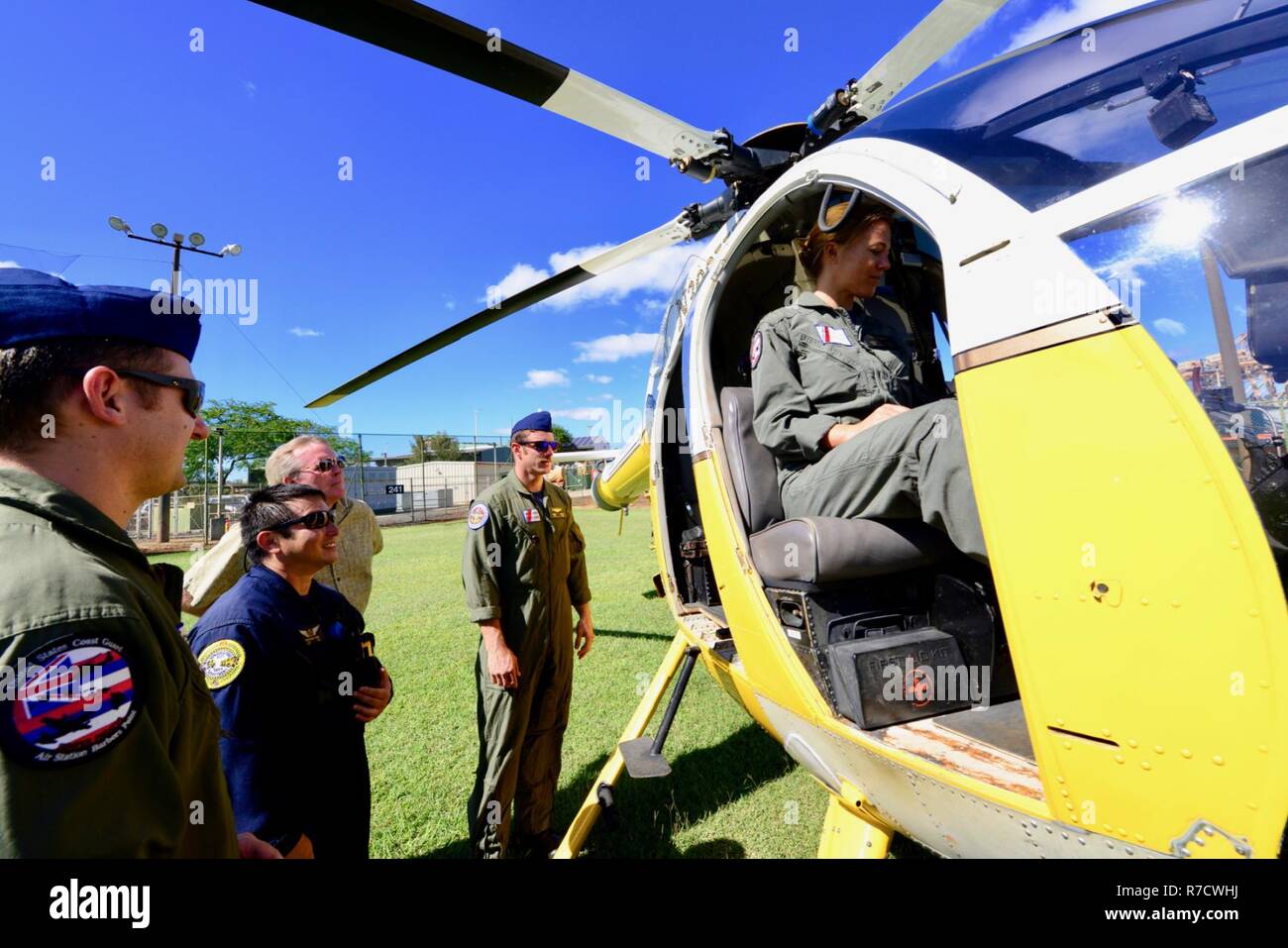 The Coast Guard, Coast Guard Auxiliary, Honolulu Fire Department ...
