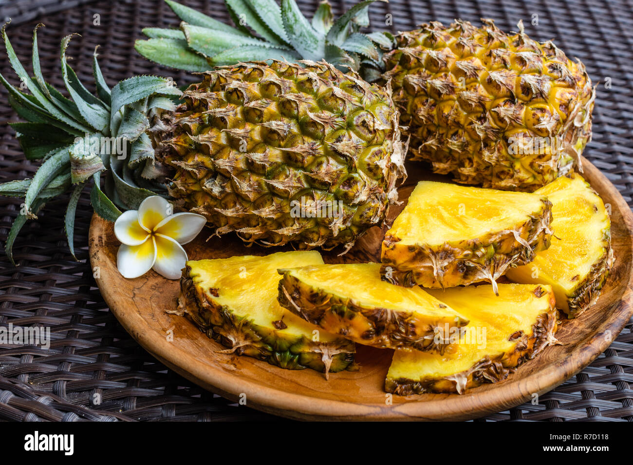 Ananas flower hi-res stock photography and images - Alamy