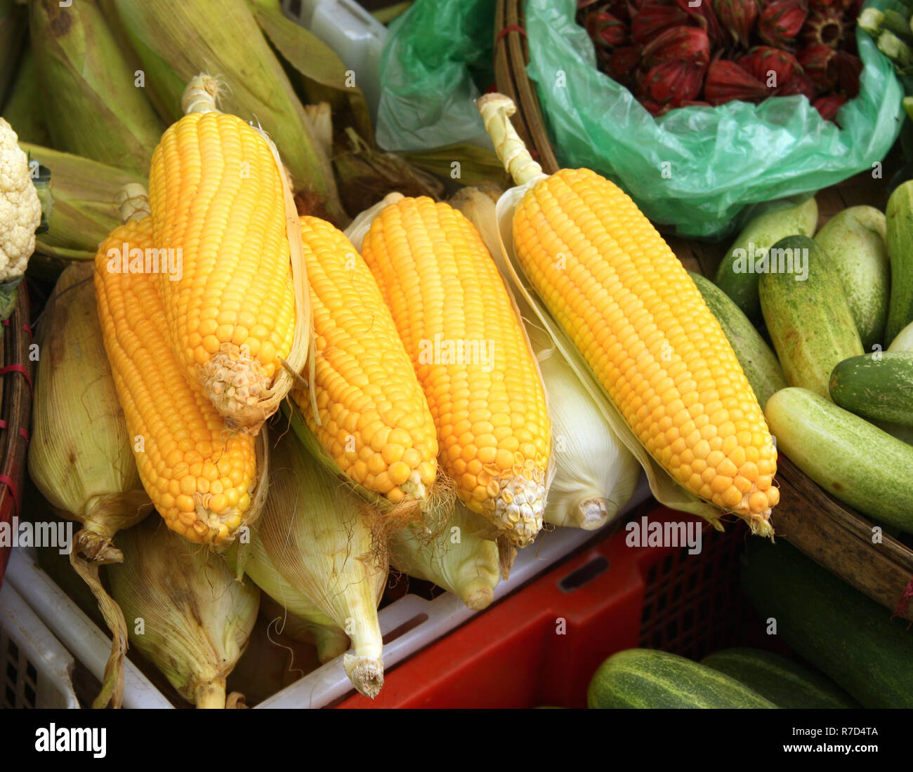 Sian market hi-res stock photography and images - Alamy