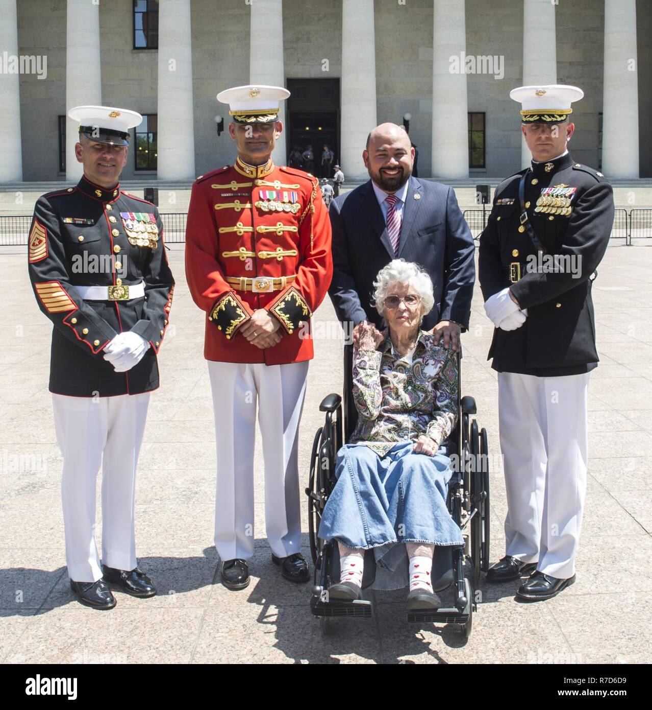 Lieutenant Col. Matthew McKinney (right), executive officer, Marine ...