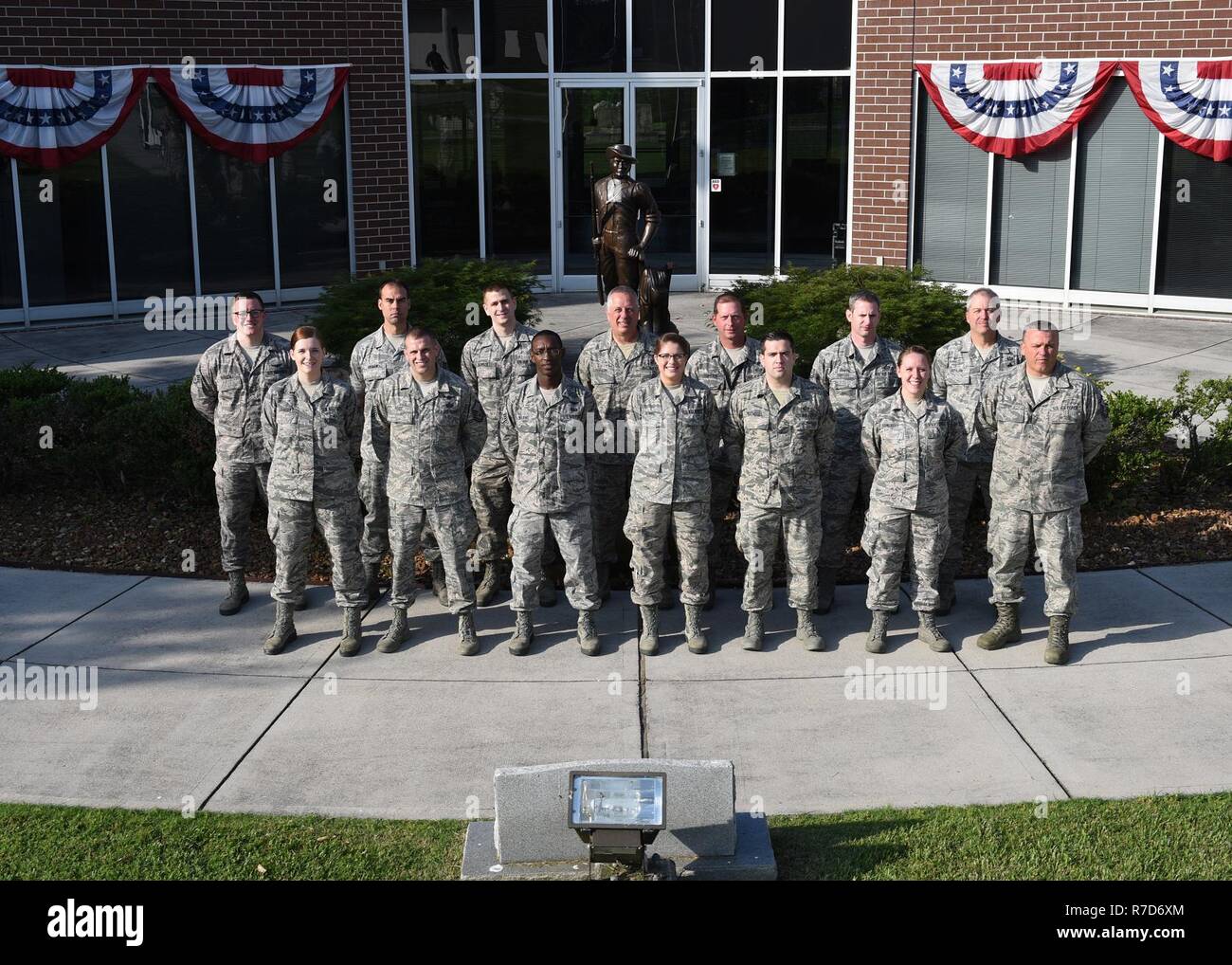 Ohio National Guard Airmen assigned to the 126th Intelligence Squadron ...