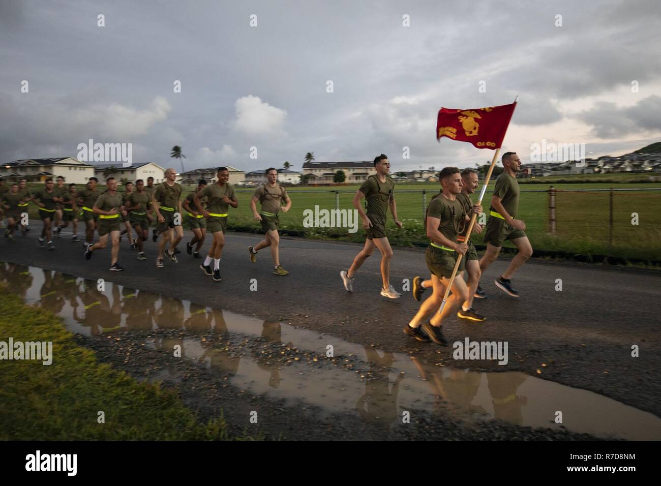 U.S. Marines with Combat Assault Company (CAC), 3rd Marine Regiment ...