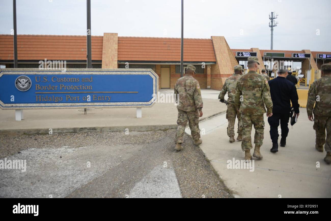 287th military police company hi-res stock photography and images - Alamy