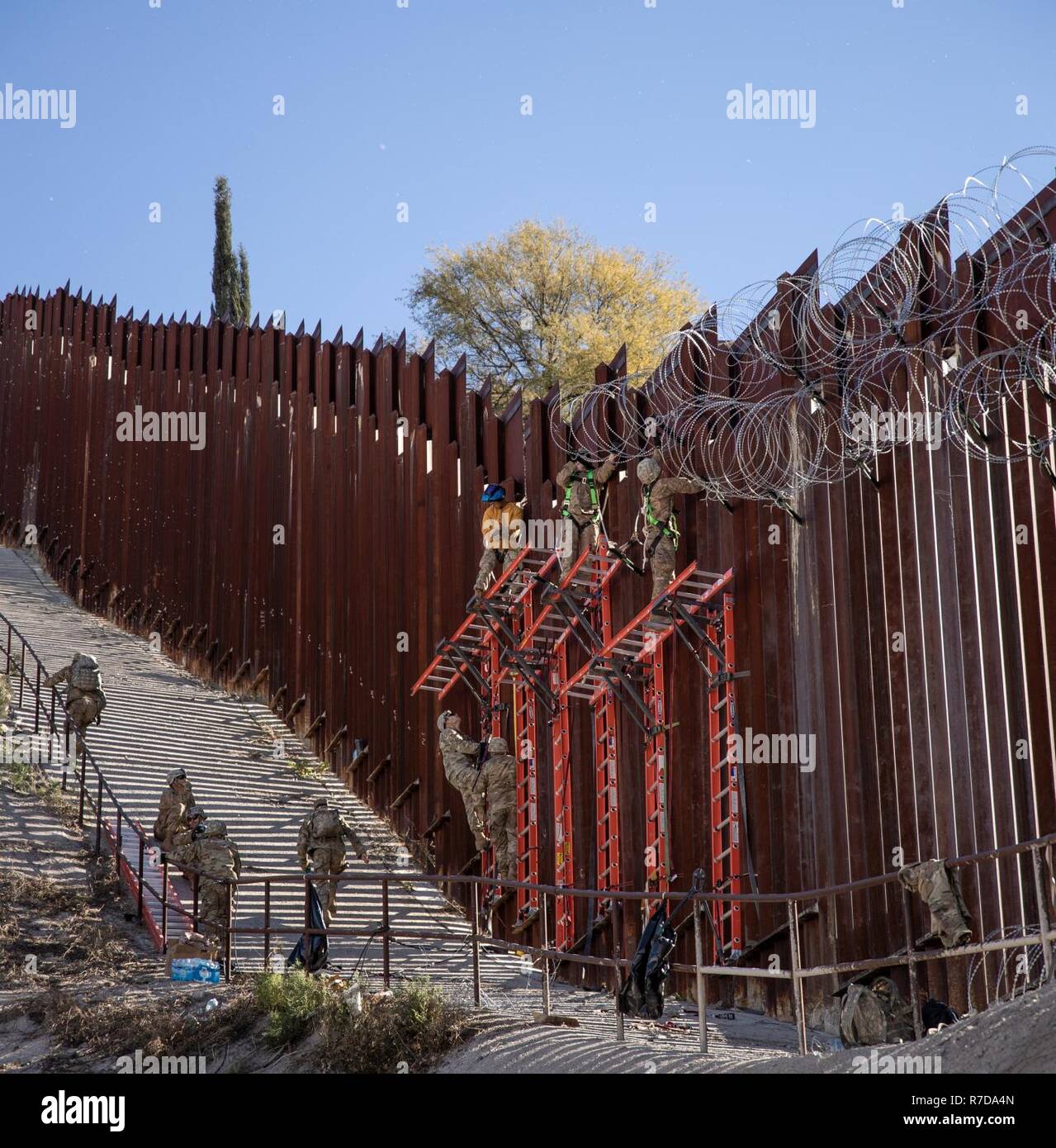 Border Border Reinforcement High Resolution Stock Photography and ...