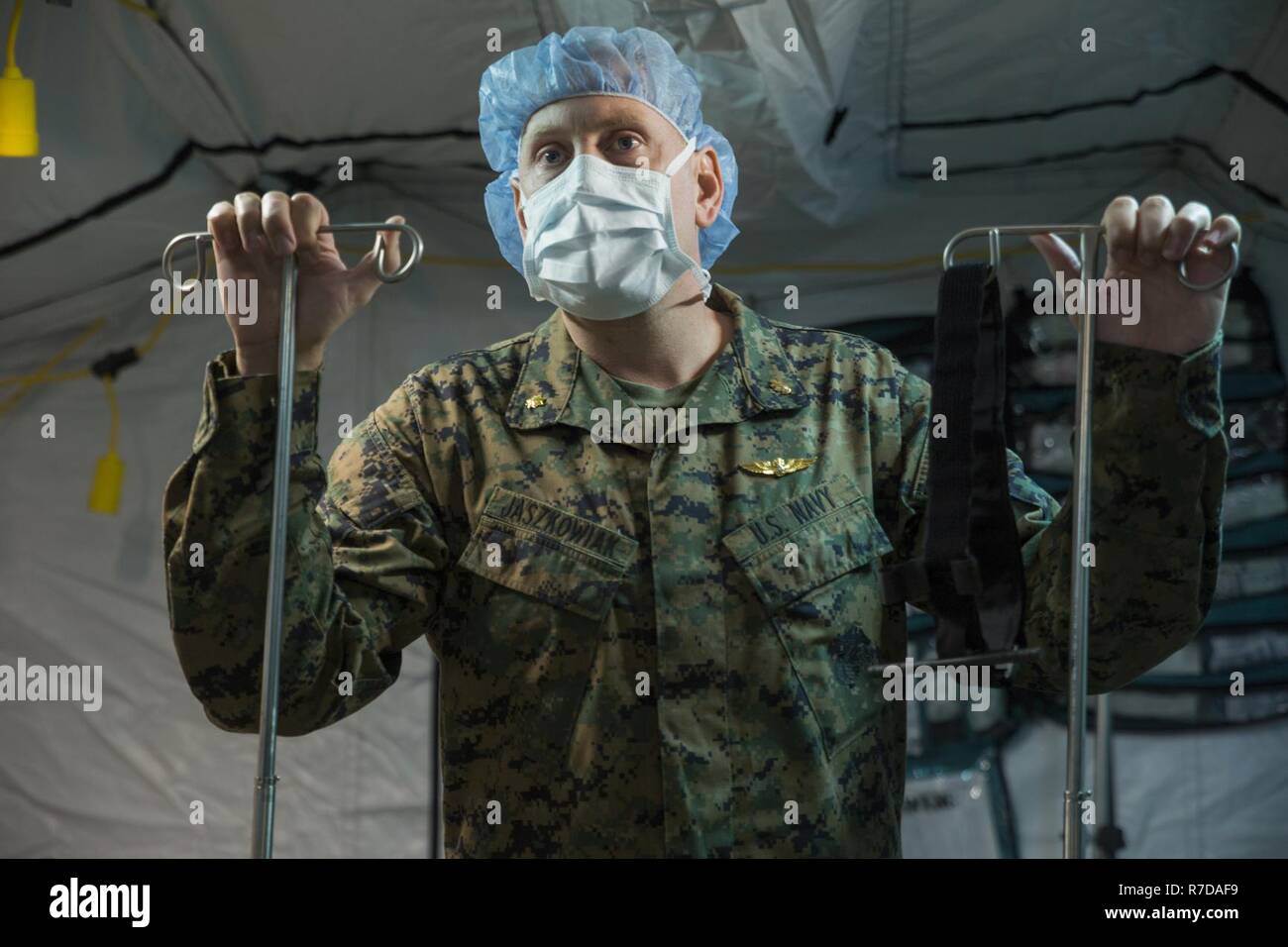 Us Navy Doctor Surgery High Resolution Stock Photography and Images - Alamy