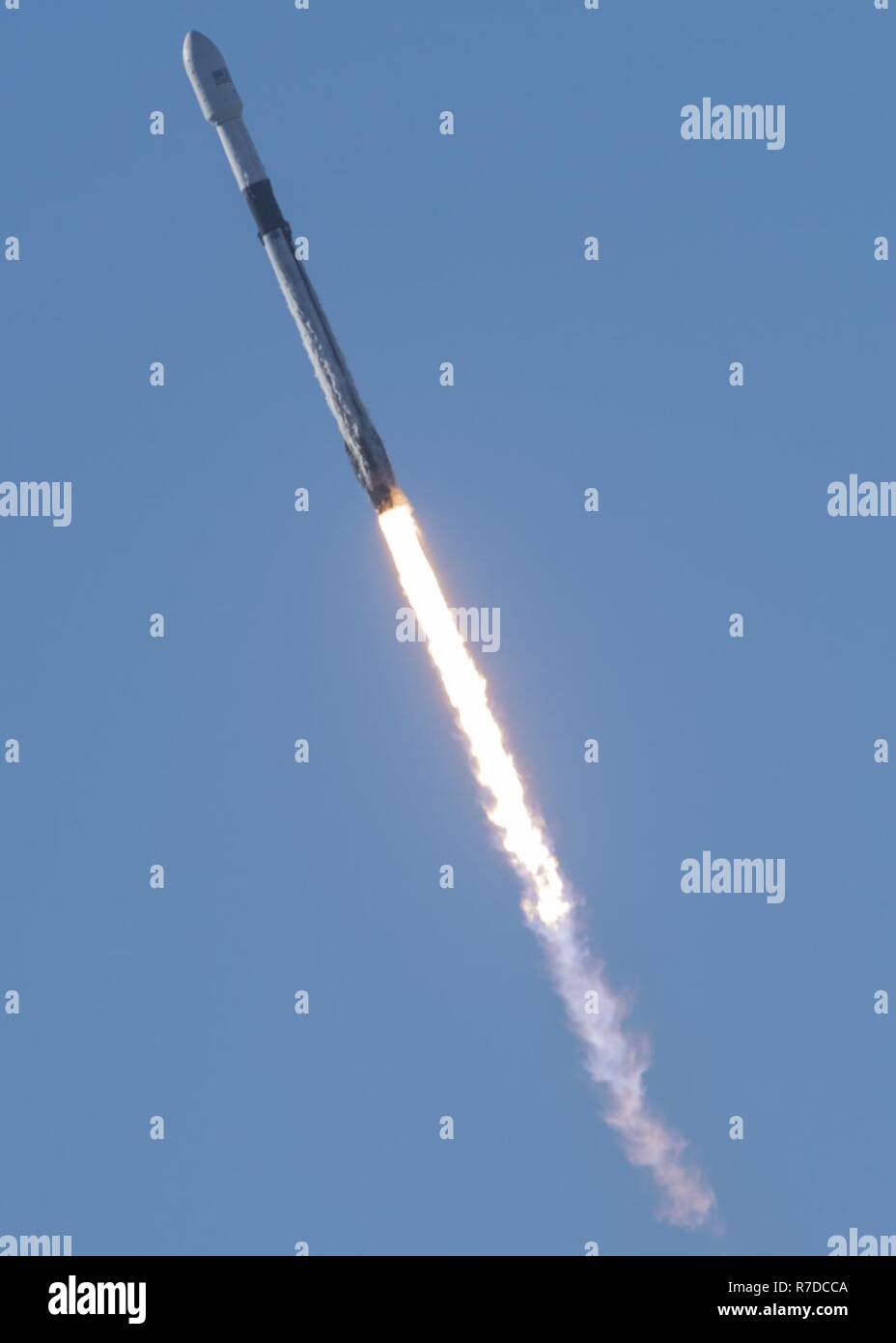 A SpaceX Falcon 9 rocket, carrying the Spaceflight SSO-A: SmallSat ...