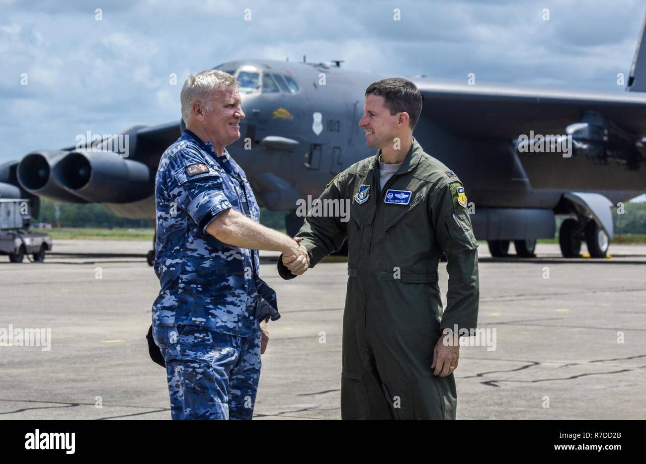 Royal Australian air force (RAAF) Squadron Leader Craig Sedgman and U.S ...