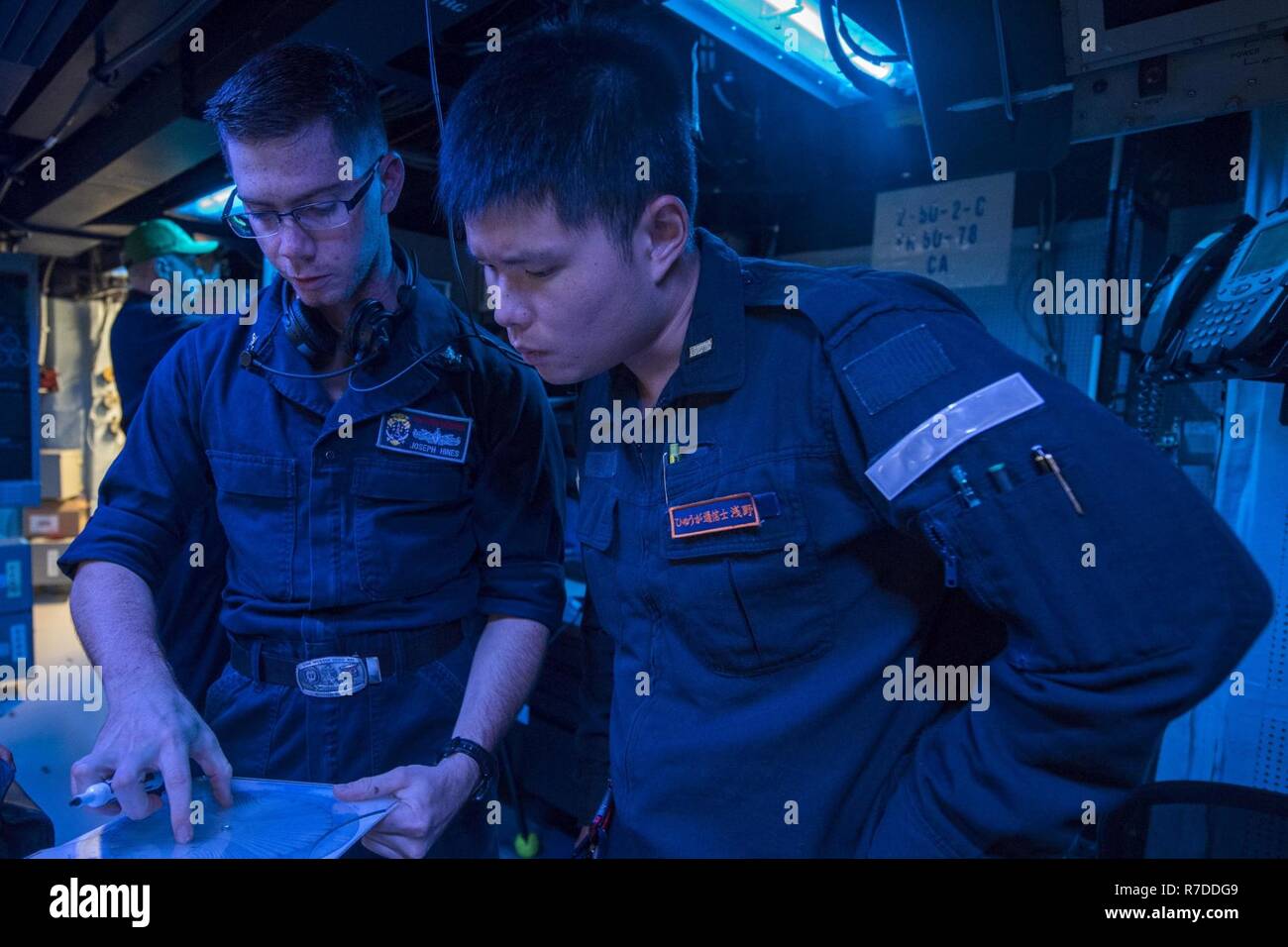 WATERS SOUTH OF JAPAN (Dec. 4, 2018) Sonar Technician (Surface) 2nd ...