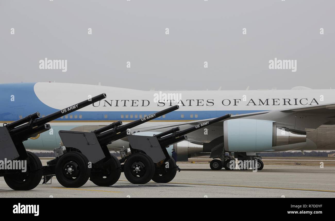 The Presidential Salute Gun Battery, 3rd U.S. Infantry Regiment (The ...