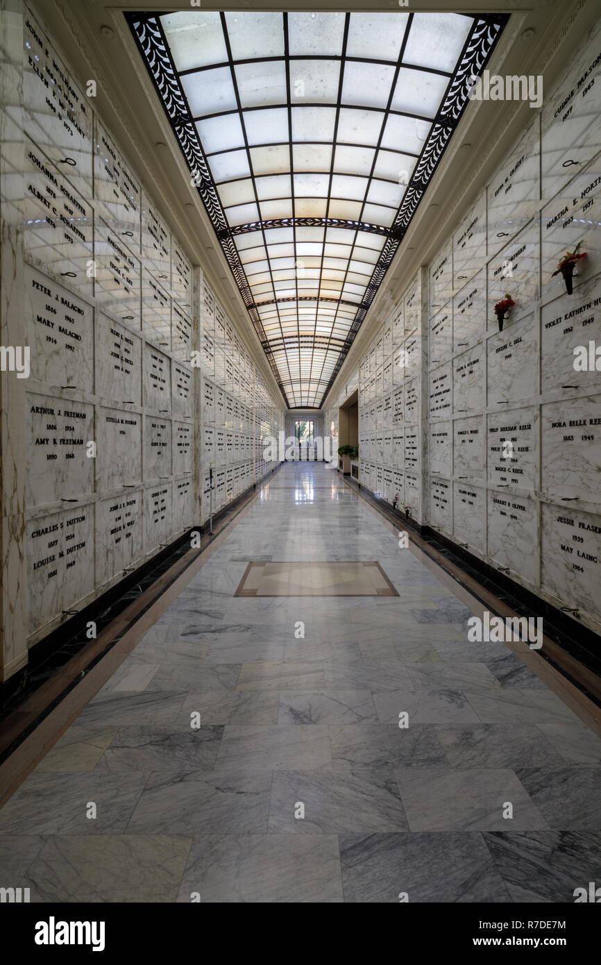 Interior view mausoleum hi-res stock photography and images - Alamy