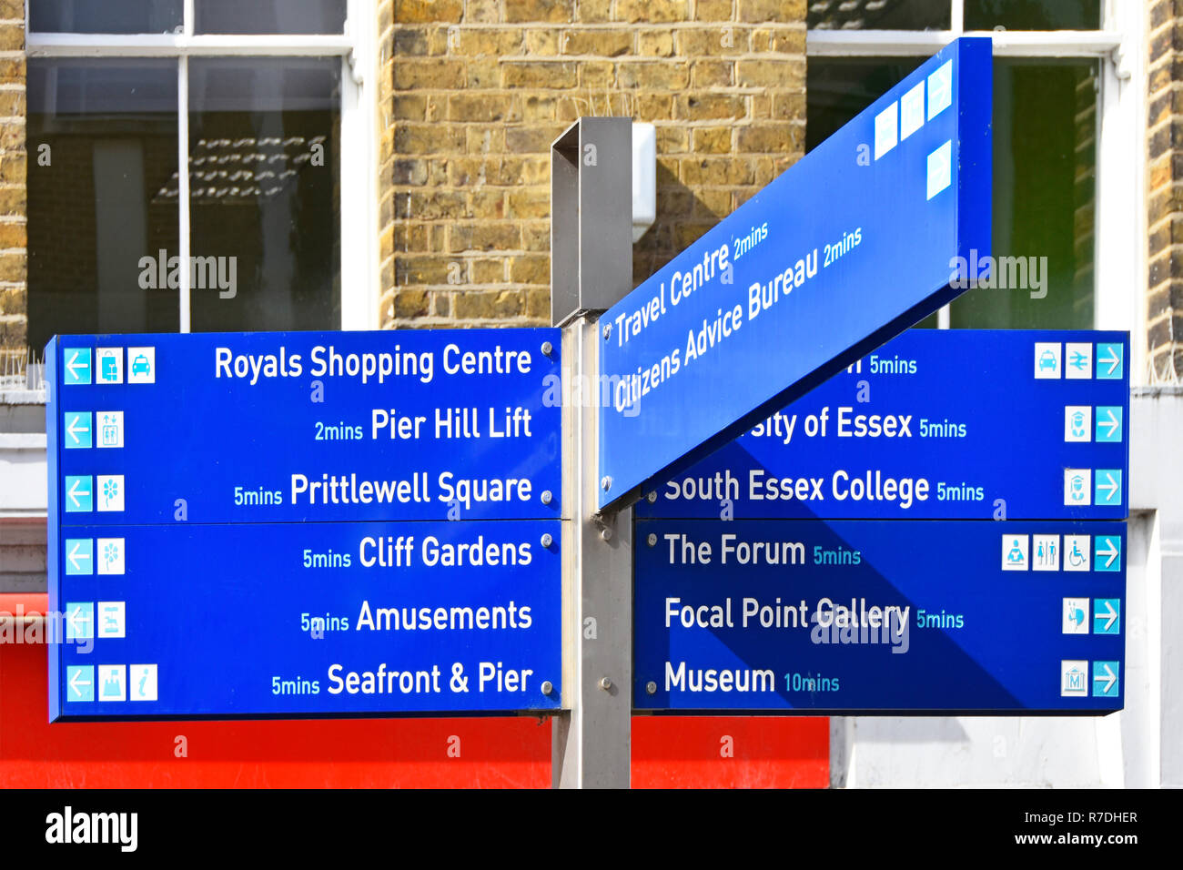 British icons and symbols hi-res stock photography and images - Alamy