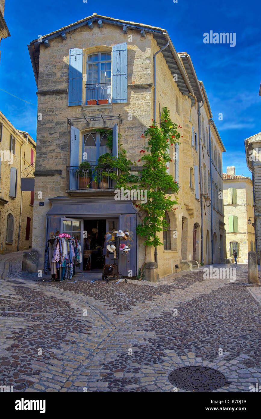 Uzes france hi-res stock photography and images - Alamy