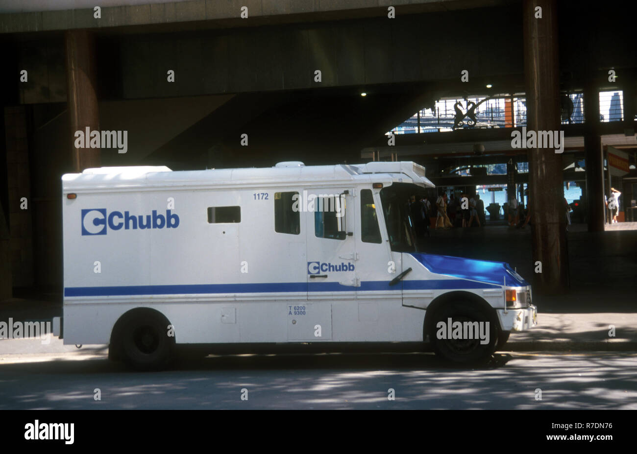 CHUBB ARMOURED SECURITY VEHICLE PARKED IN THE CITY OF SYDNEY, NEW SOUTH ...