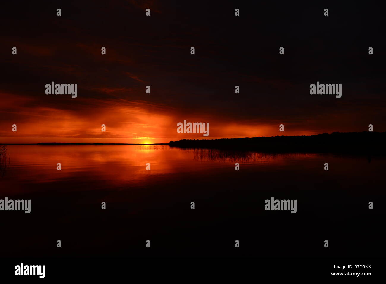 Nightfall sky hi-res stock photography and images - Alamy