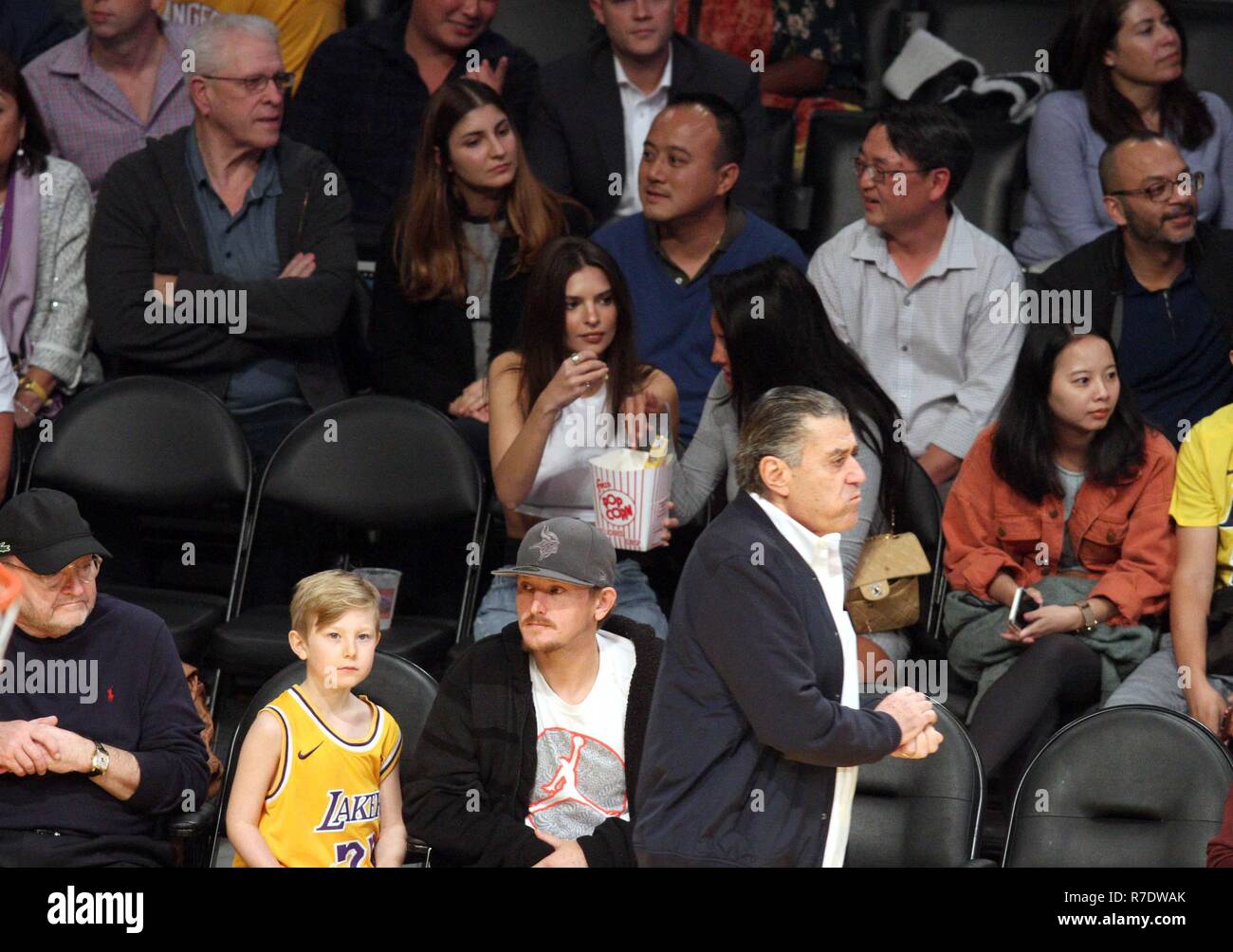 Emily ratajkowski lakers hi-res stock photography and images - Alamy
