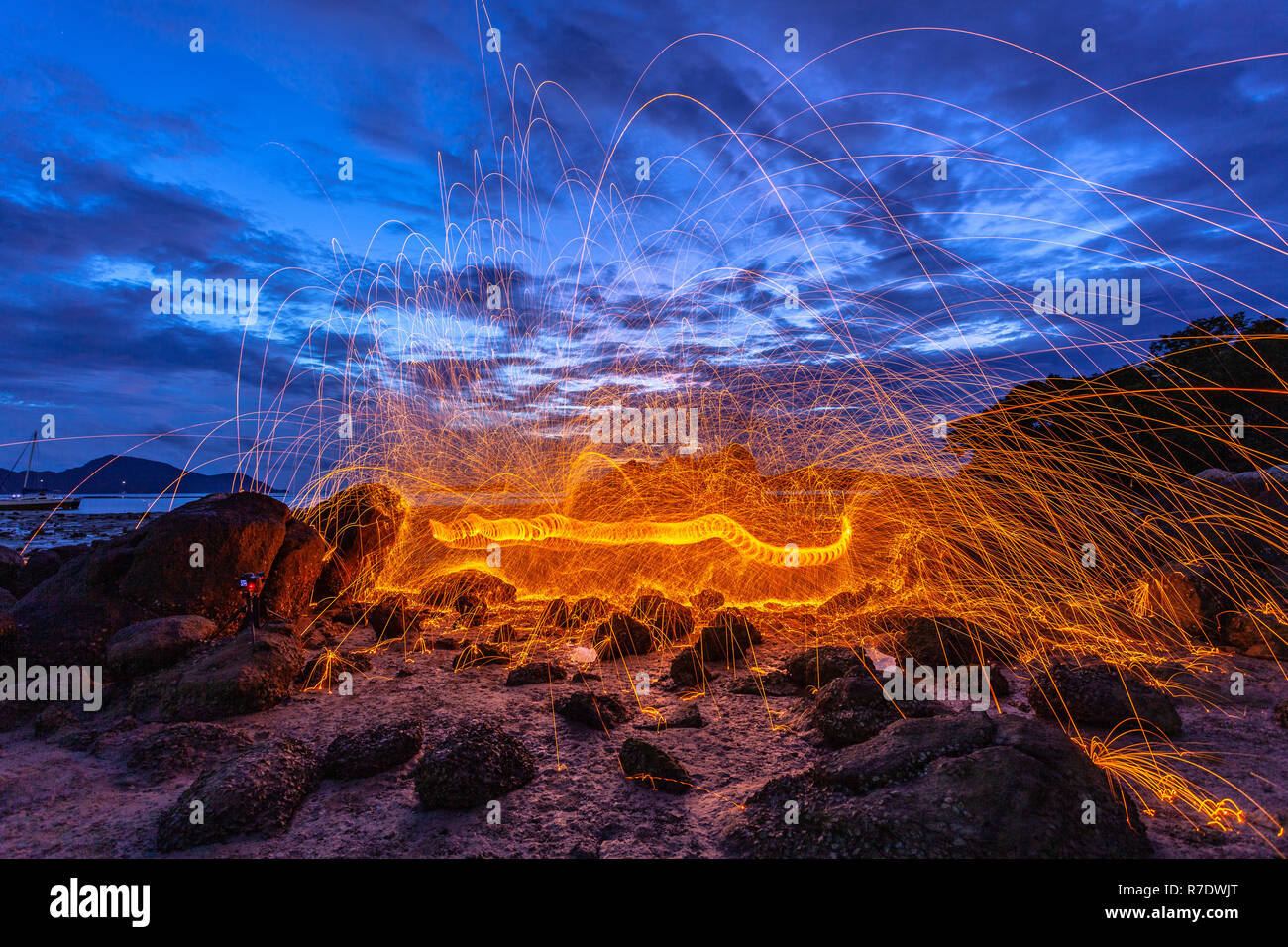 cool burning steel wool fire work photo experiments on the rock at ...