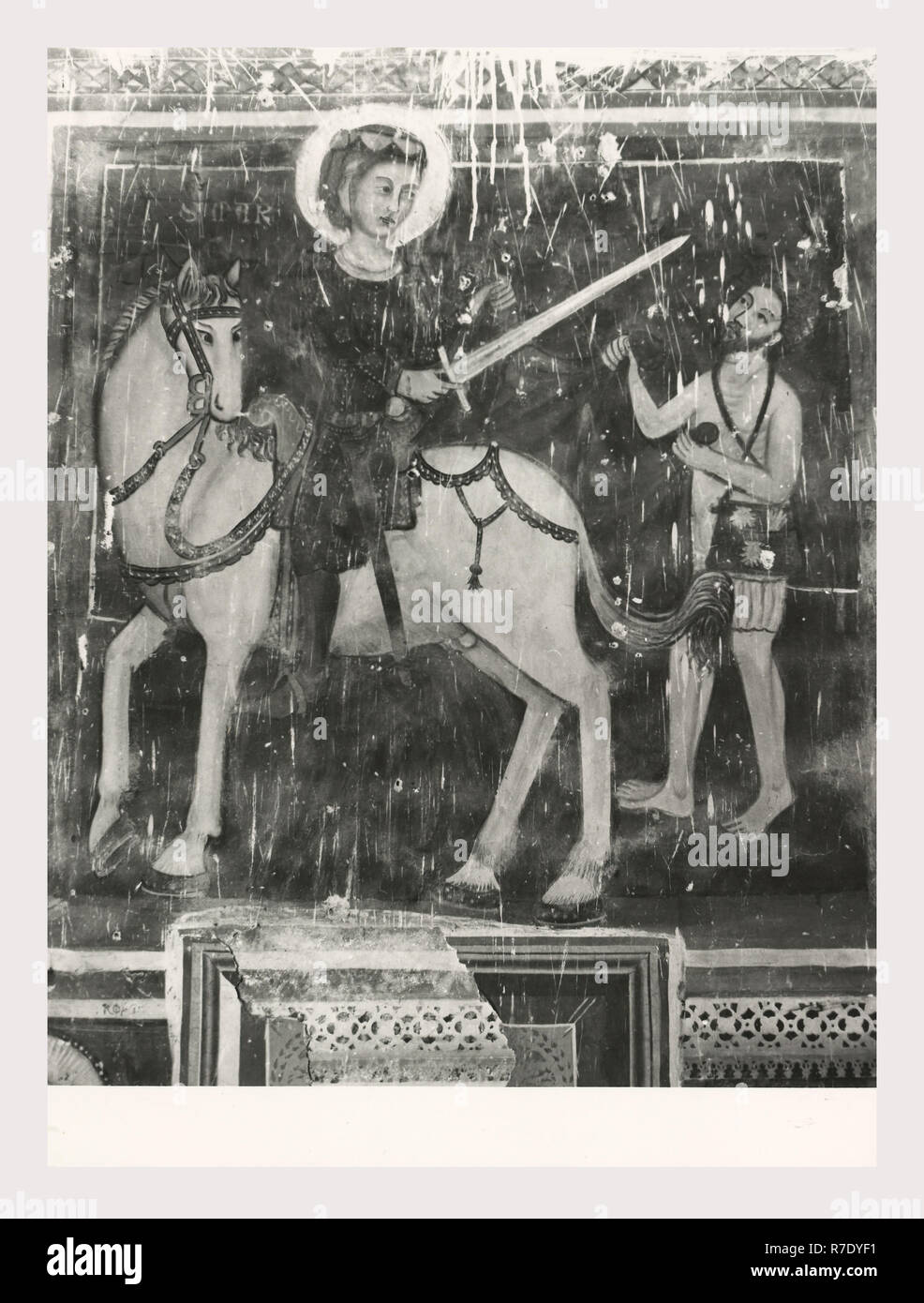 Bifora windows architectural sculpture hi-res stock photography and ...