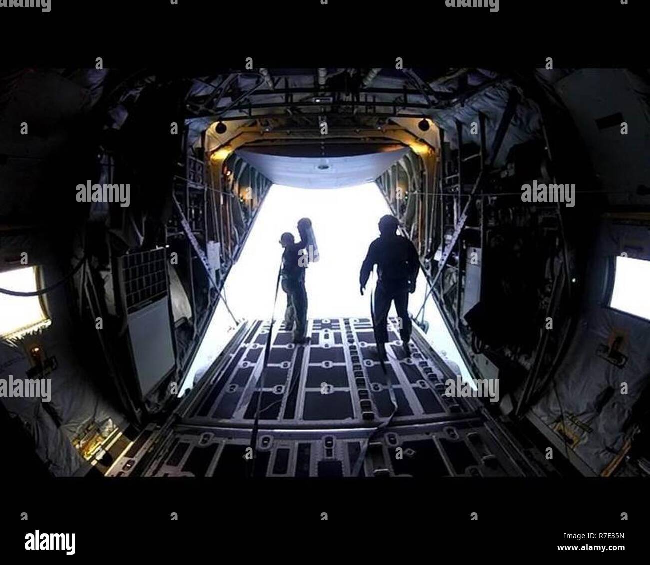 Profiling floats hi-res stock photography and images - Alamy