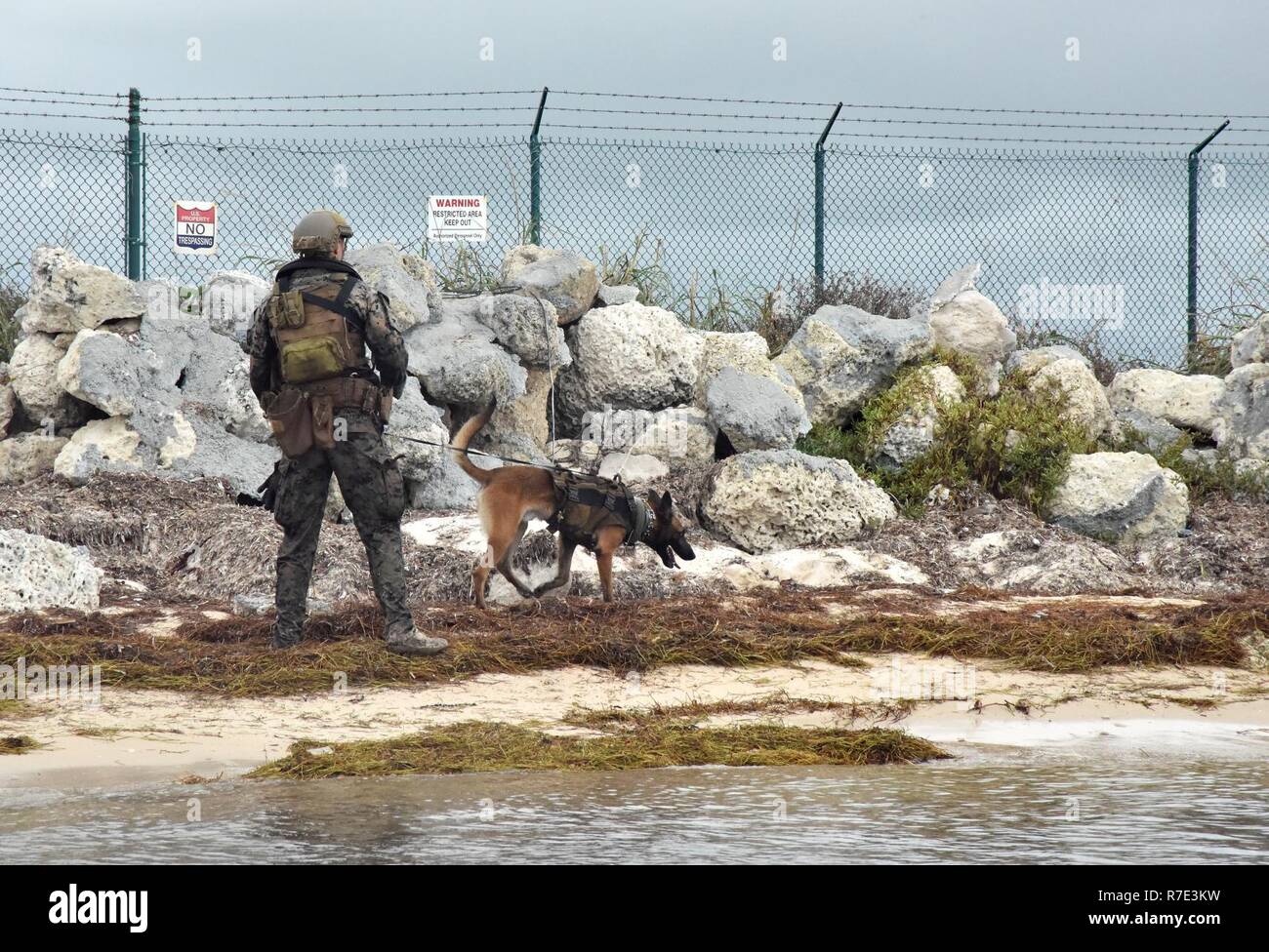 KEY WEST, Fla. (Nov. 27, 2018) Marine Raiders from Marine Corps Forces ...